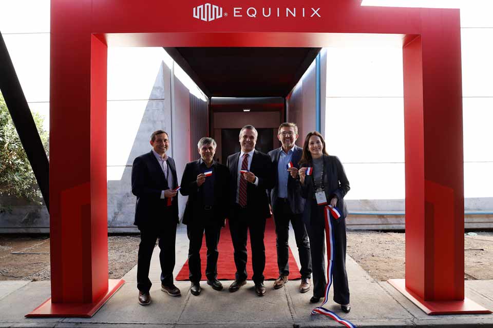 Equinix expande su data center ST2 en Pudahuel con foco en IA y eficiencia hídrica