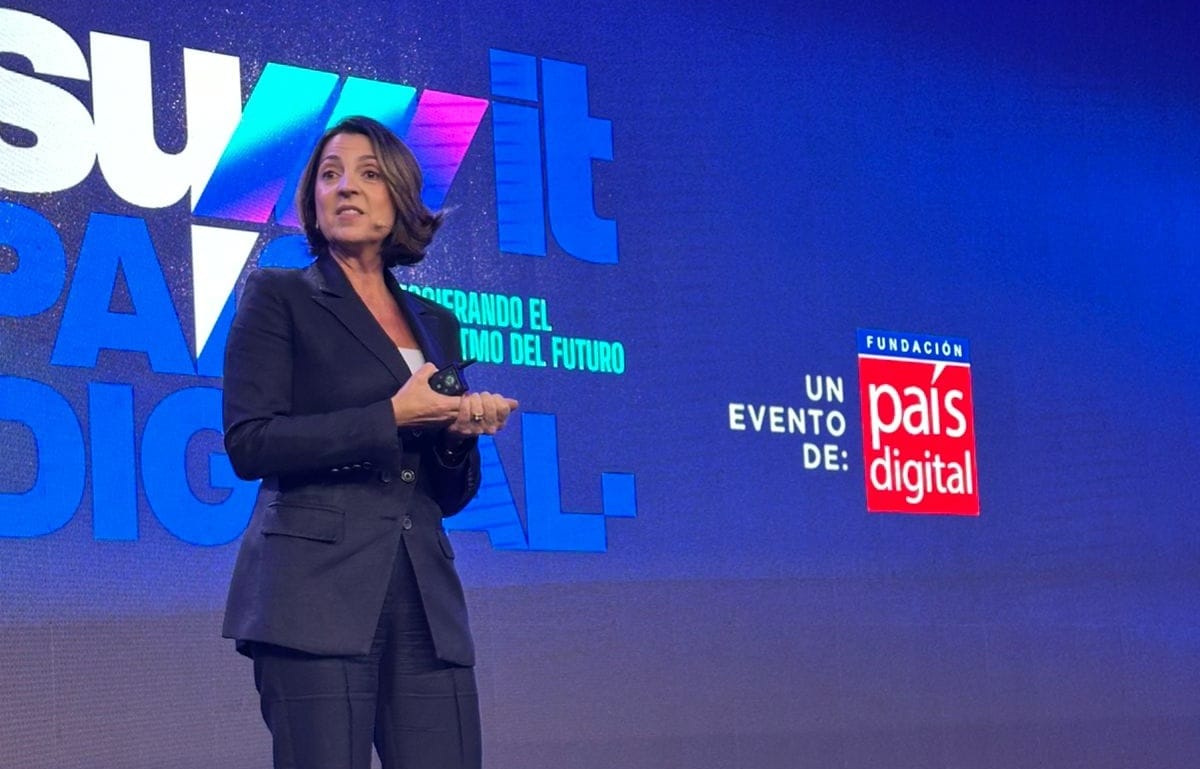 AWS reafirma su compromiso estratégico con Chile y América Latina en el Summit País Digital 2025