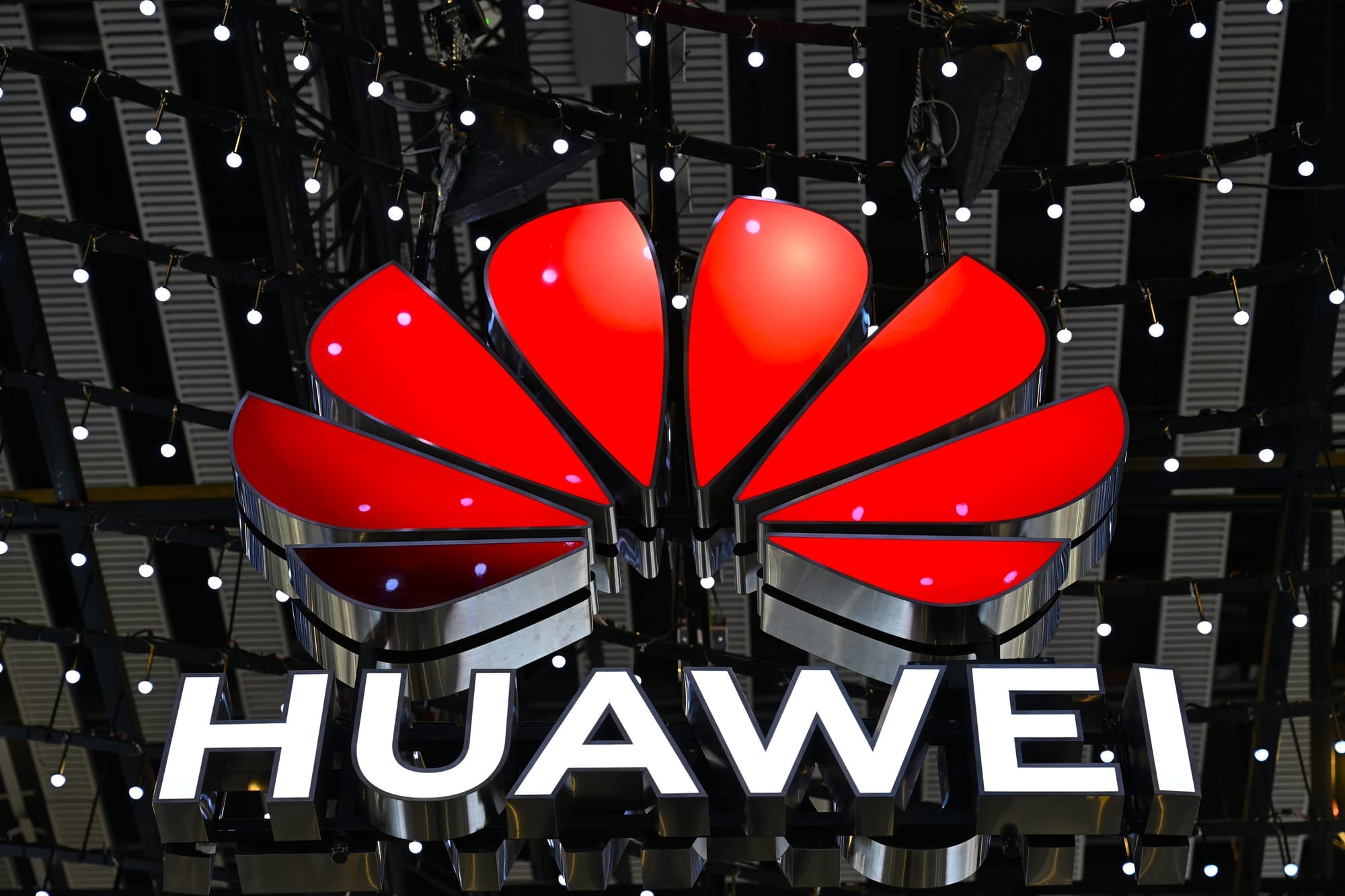 Huawei consolida liderazgo global en generación de patentes tecnológicas