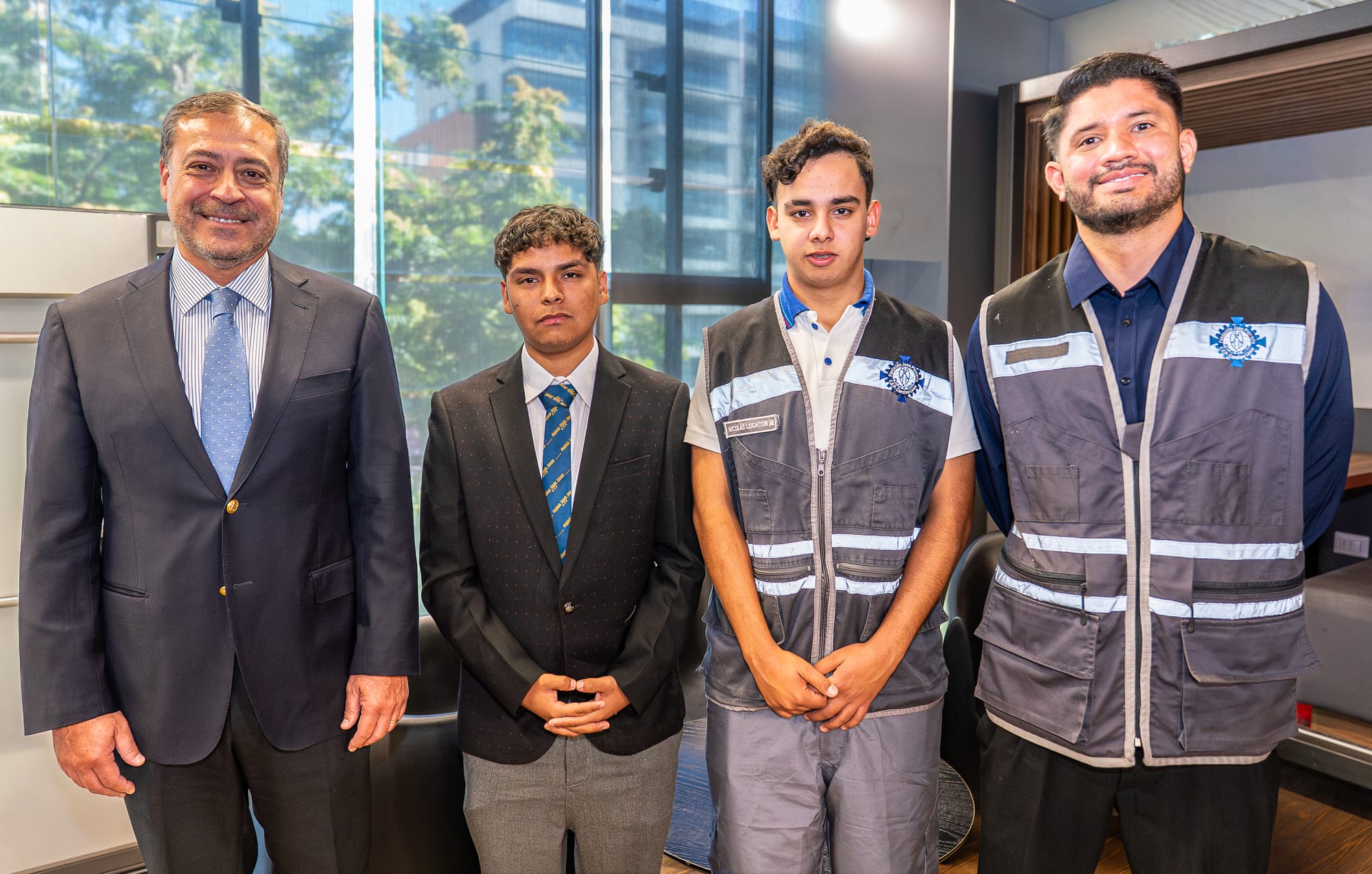 DUOC UC y SOFOFA impulsan nuevo programa de formación técnico profesional en Chile