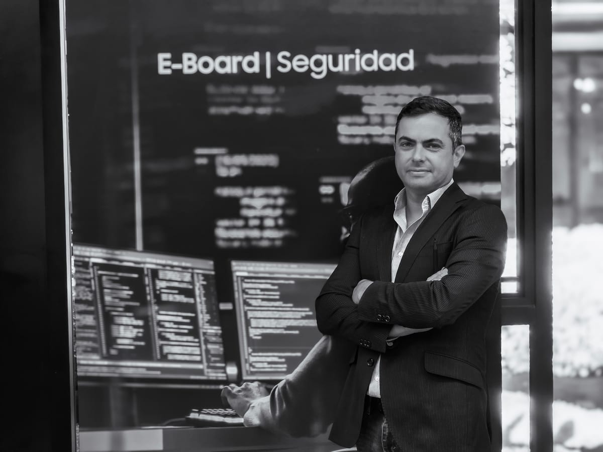 Matías Torres, Director del Segmento Corporativo de Samsung Chile ...