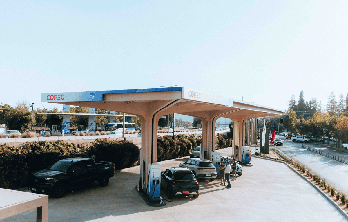 Copec impulsa la movilidad eléctrica en Chile inaugurando la primera ...