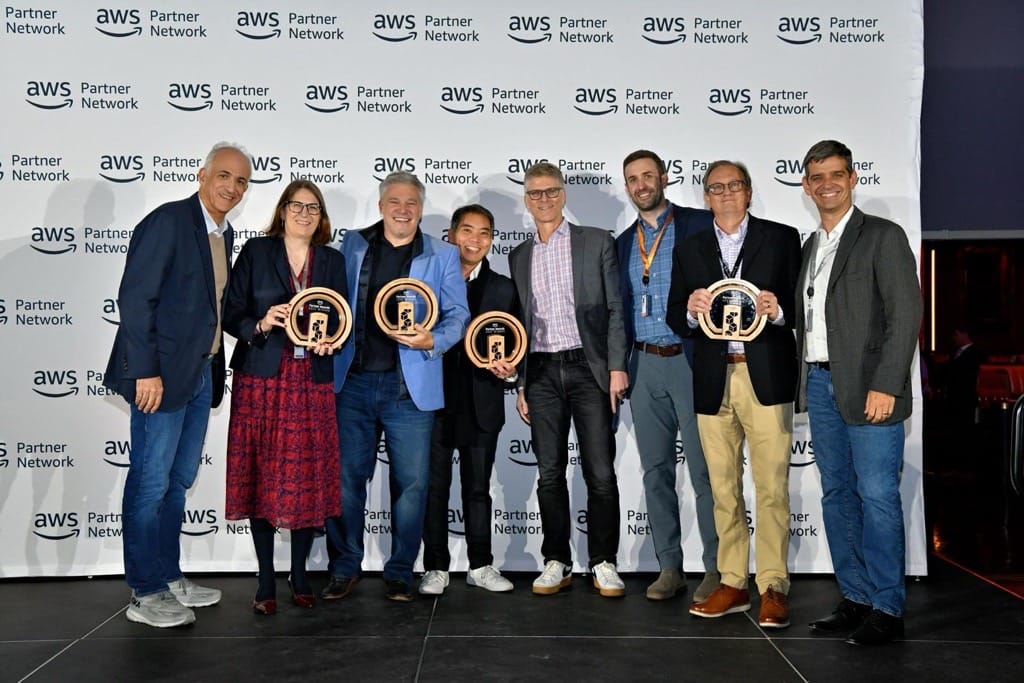 TD SYNNEX galardonada con los premios AWS Partner Awards 2025